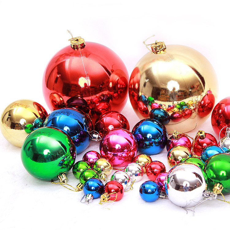 Plastic Christmas Ball Christmas Baubles